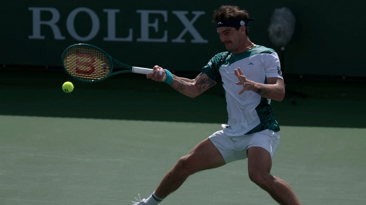 Thiago Wild reage e vira batalha contra Muller em Indian Wells