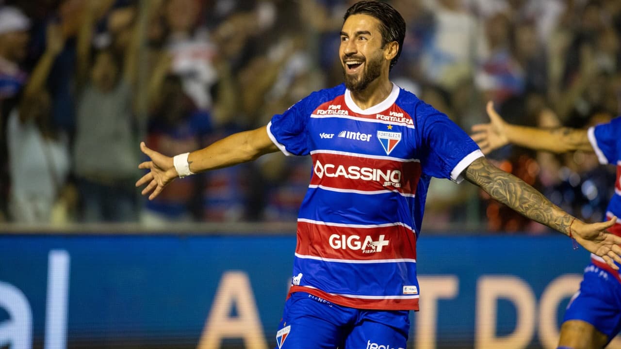 Lucero marca e classifica o Fortaleza para as finais do Cearense