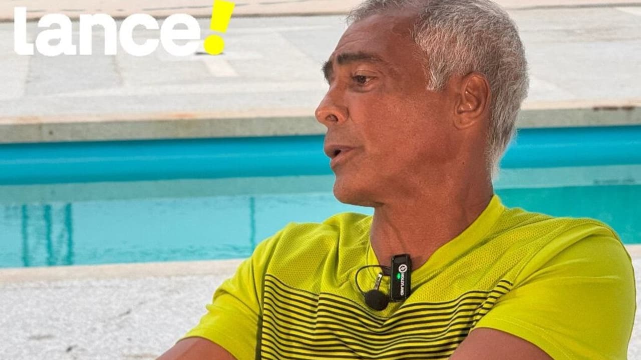 Exclusivo: Romário revela jogador que mais se inspirou na carreira
