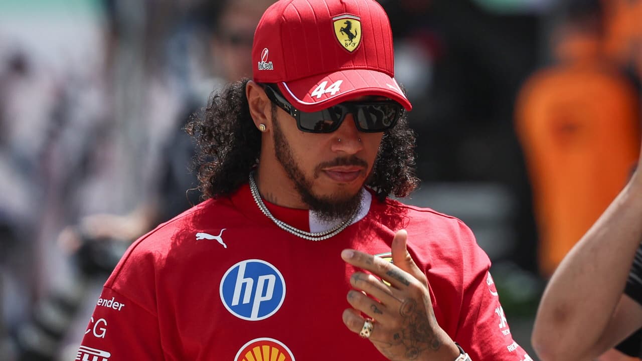 Ferrari promete 'adaptar' carro a Hamilton, mas cobra inglês