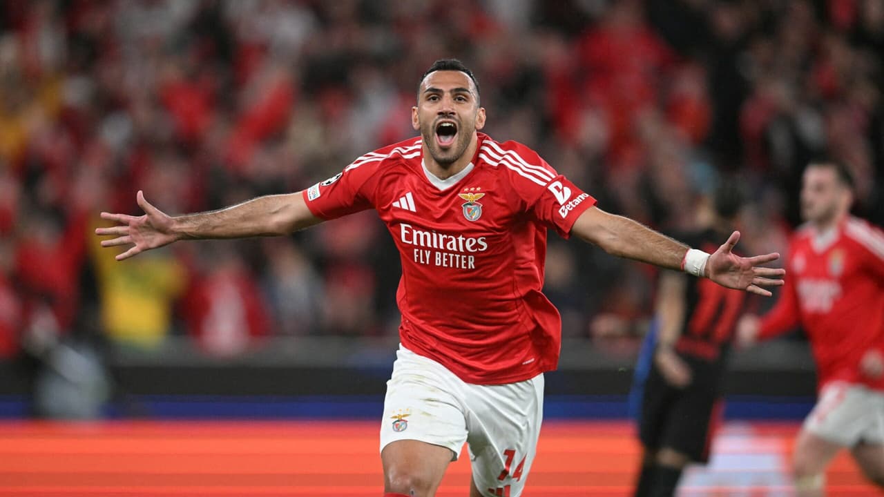 Conheça Vangelis Pavlidis, autor de hat-trick histórico pelo Benfica ...