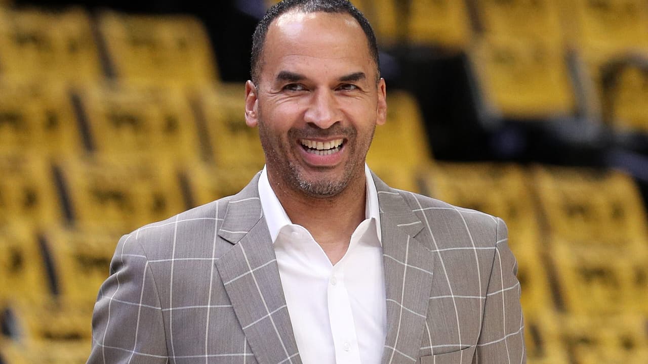 NBA: Dono do Mavericks perde a cabeça com Nico Harrison após troca de ...