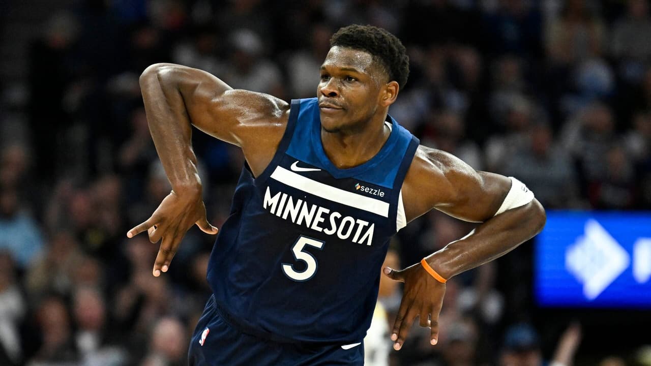 Edwards desafia Warriors nos playoffs por Green: 'Fala muito m@'