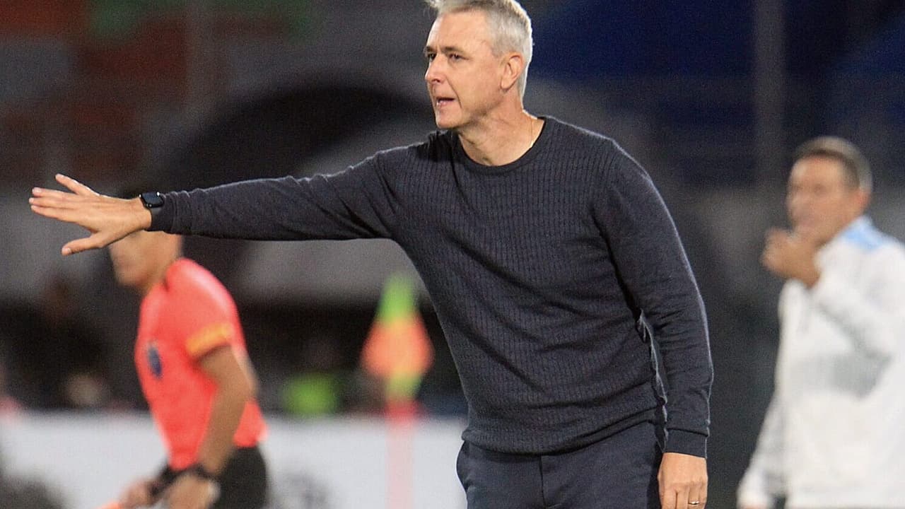 Tiago Nunes fecha com novo clube e encara gigante brasileiro na ...