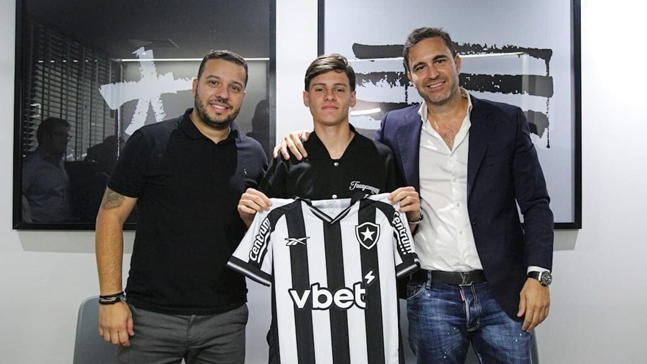 Assista à íntegra da apresentação de Álvaro Montoro ao Botafogo