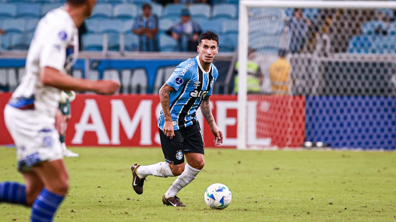 Dodi almeja título da Sul-Americana pelo Grêmio: 'queremos muito'