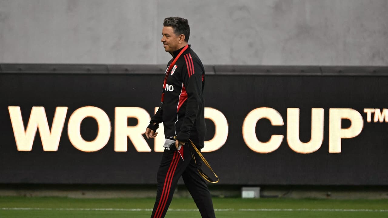 No 'pior jogo' do Mundial, técnico do River Plate defende atuação