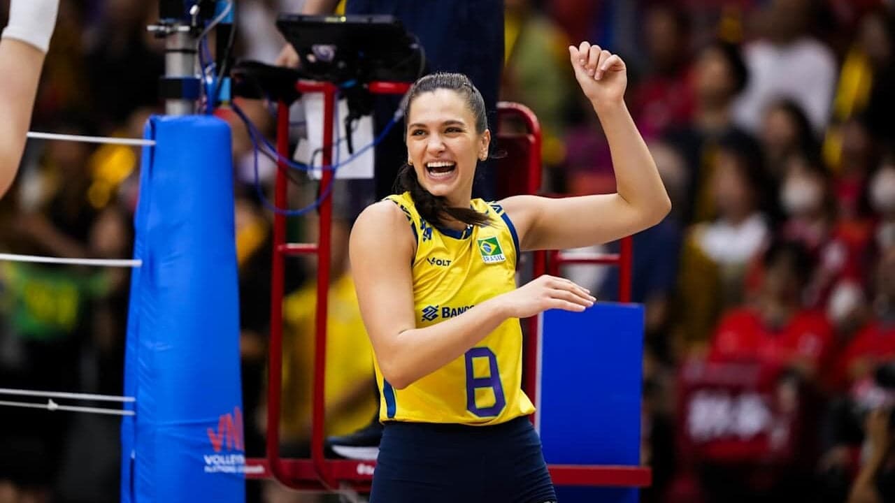 Julia Kudiess define novo recorde de blocks da VNL