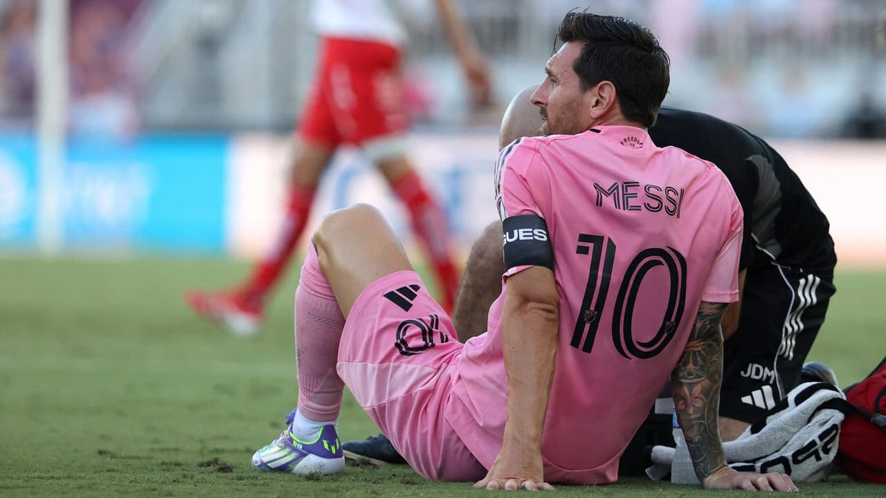 Com nova lesão, Messi chega ao 53º problema físico na carreira; relembre