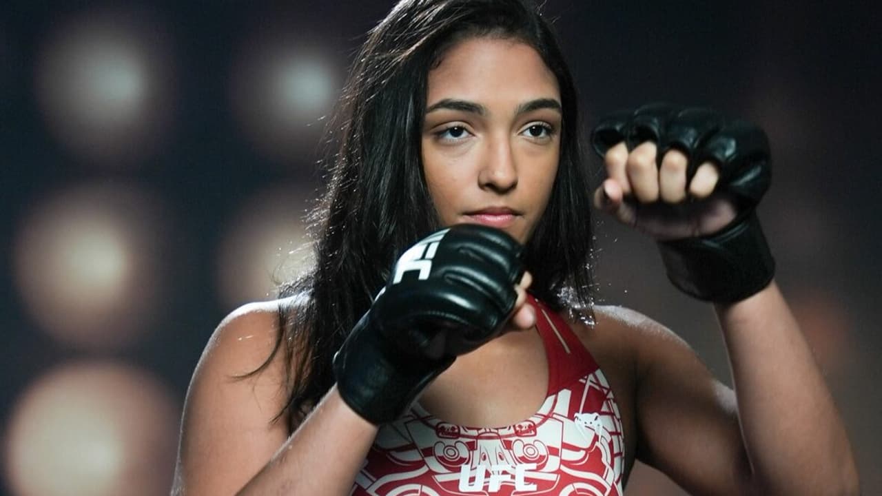 Brasileira se tornará a mulher mais nova da história do UFC