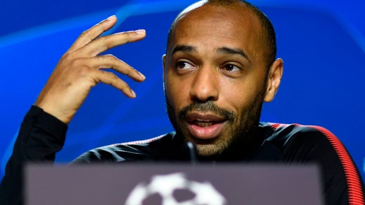 Henry pressiona o Arsenal: 'É obrigatório ganhar algo'