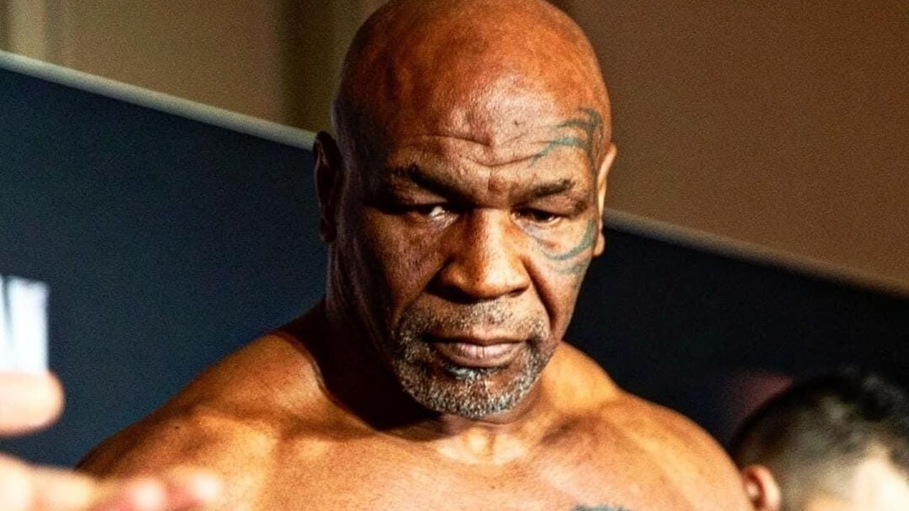 Mike Tyson volta ao boxe e lutará contra Floyd Mayweather