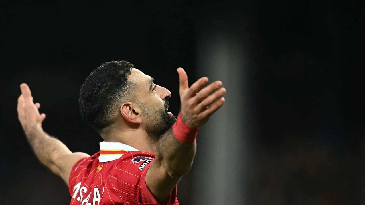 Pênalti nos acréscimos garante vitória do Liverpool; veja o lance