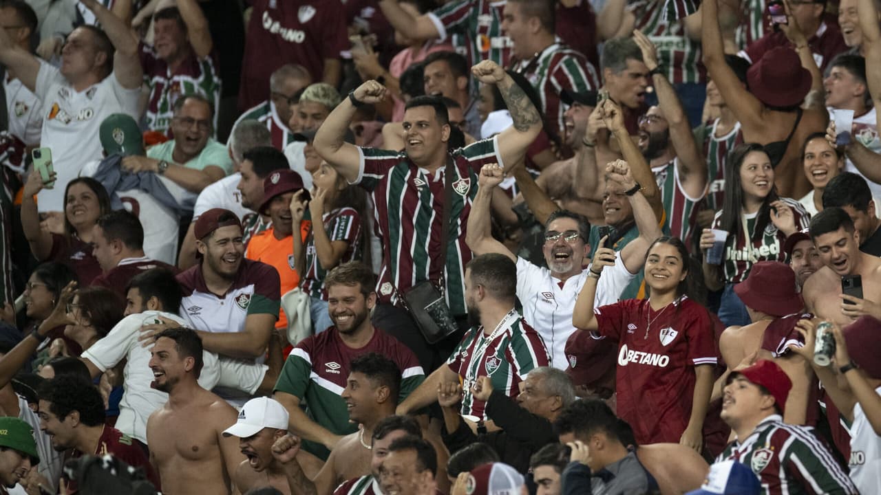 Jornalista detona atitude da torcida do Fluminense: 'Desprezo'