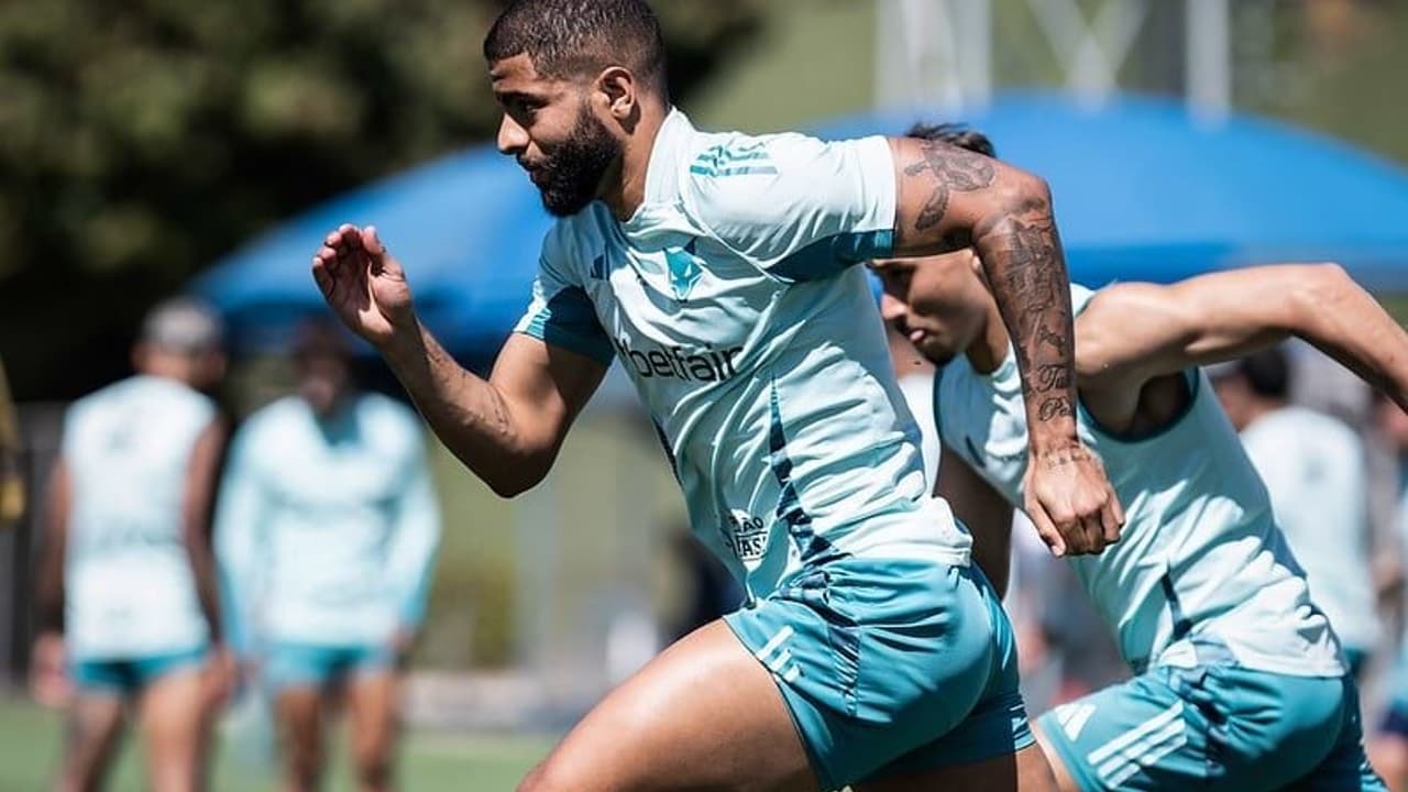 Cruzeiro: João Marcelo volta a ser titular depois de nove meses