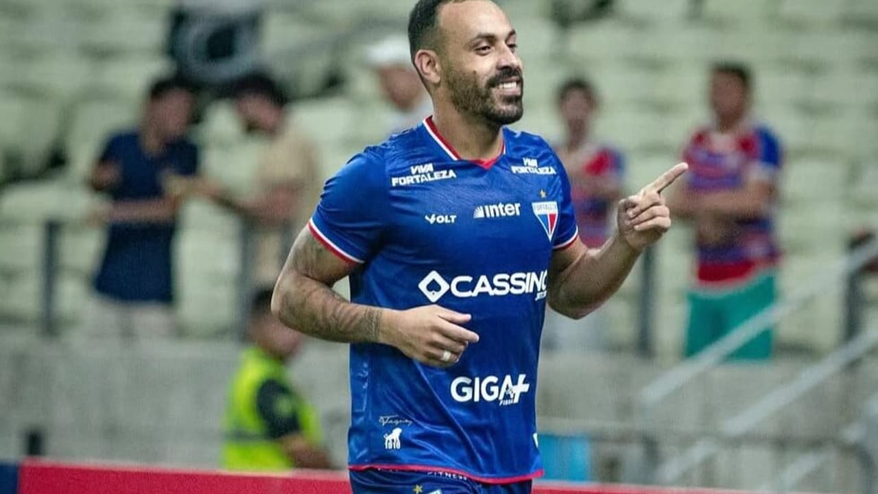 Palermo fala sobre retorno de Moisés no Fortaleza; entenda