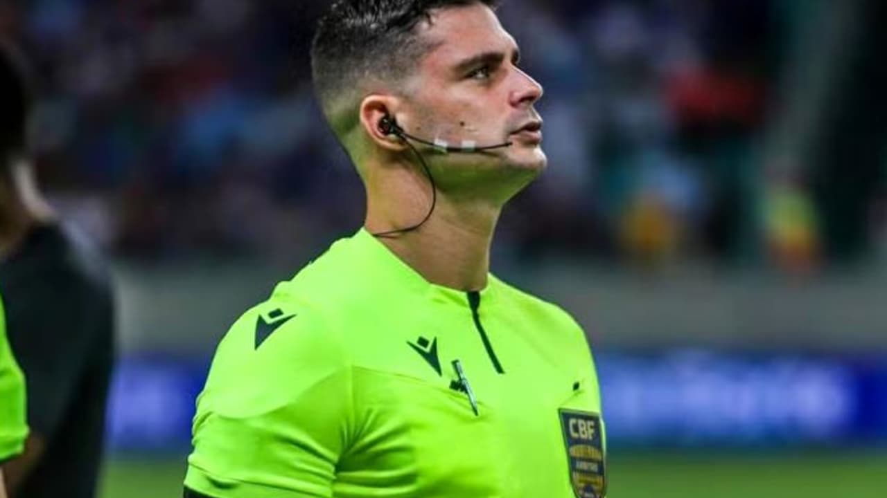 Vasco x Vitória terá árbitro estreante na Série A; conheça