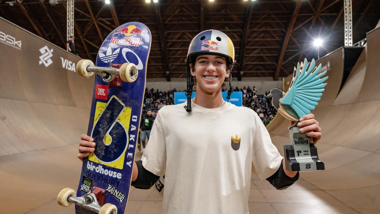 Gui Khury repete manobra de Tony Hawk e é campeão do Vert Battle