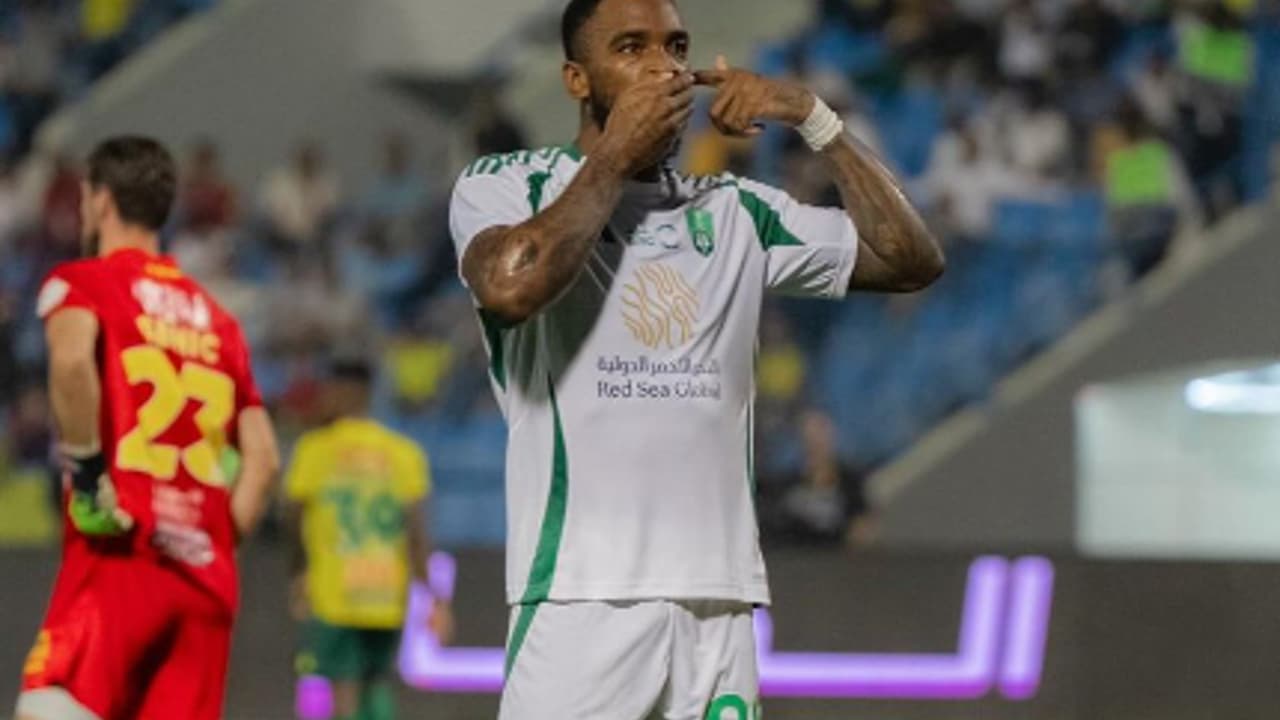 Jogador punido por apostas pode estar de volta à Premier League