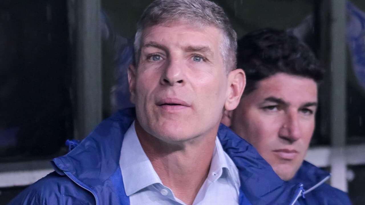 'Não vamos nos entregar', diz Palermo após vitória do Fortaleza