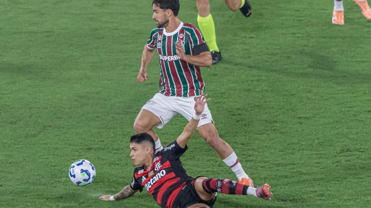 Quem jogou mais em 2025? Flamengo e Fluminense no Top 3