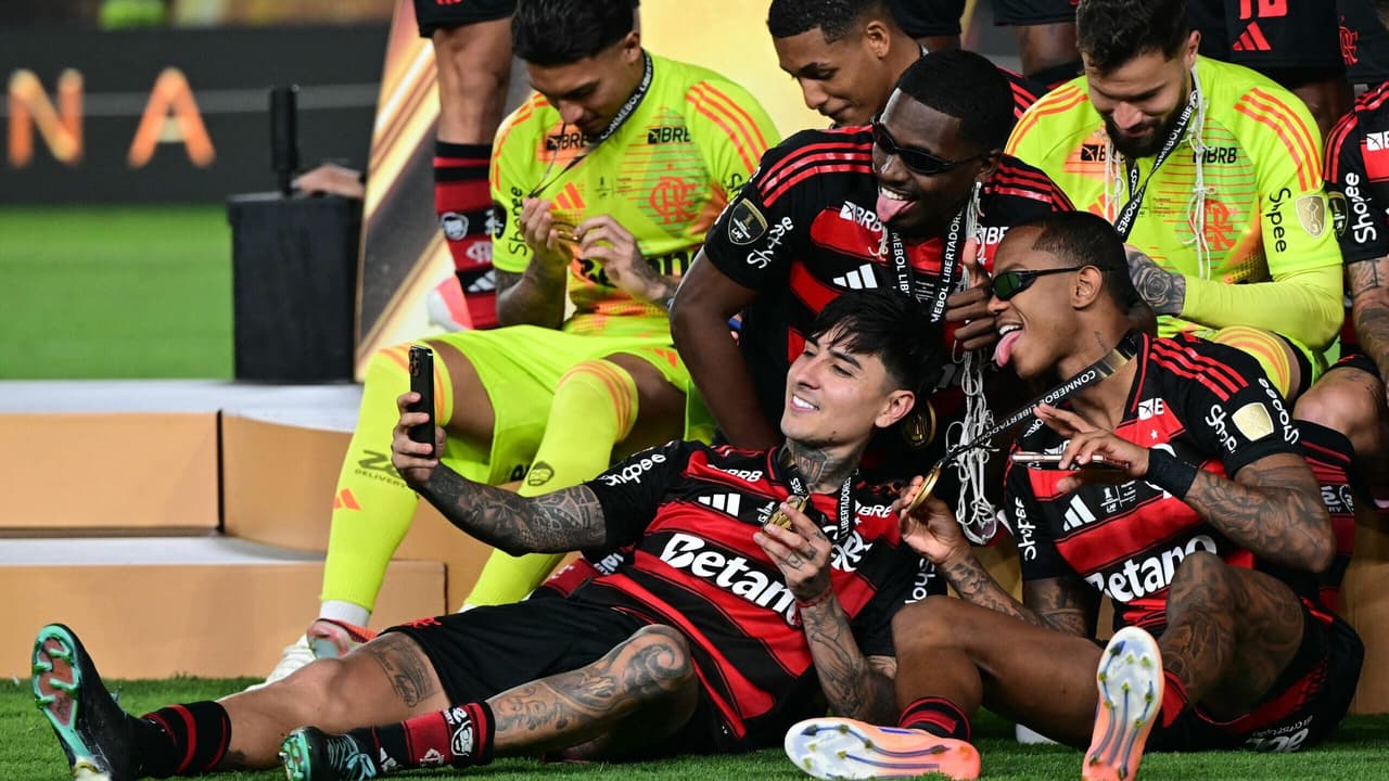 Flamengo pode chegar a 78 jogos na temporada; veja o calendário