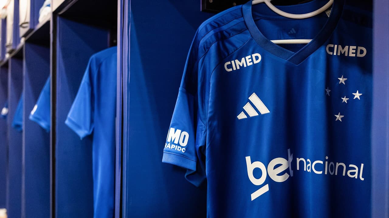 De saída? Jogador do Cruzeiro volta a não ser relacionado