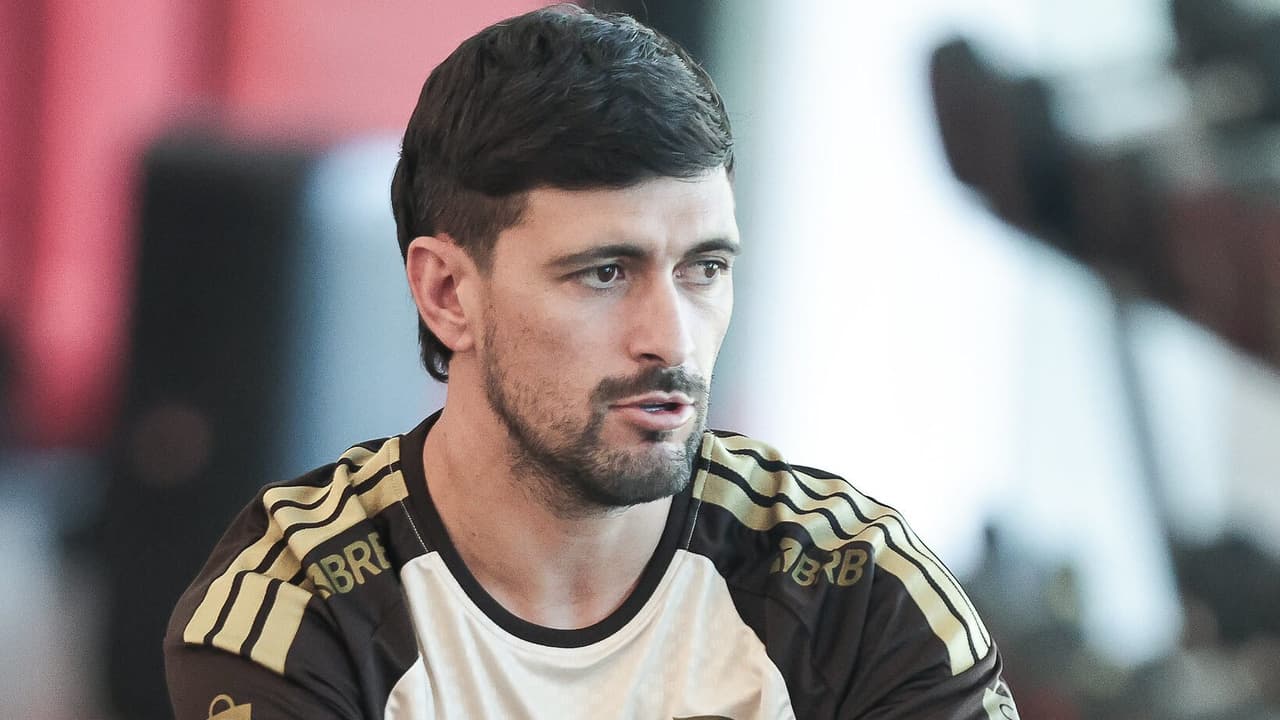 Publicação de Arrascaeta viraliza entre torcedores do Flamengo: 'Por mais'