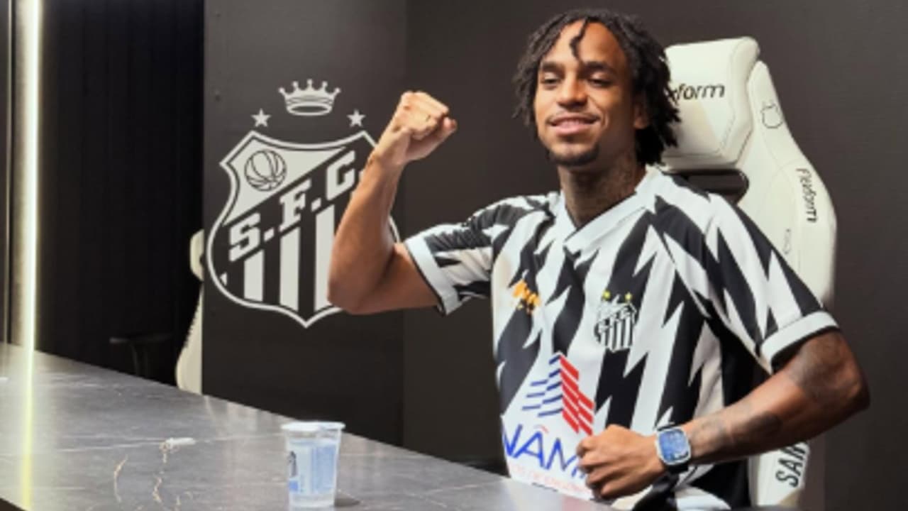 Rapper é anunciado como novo reforço da equipe Fut7 do Santos; confira