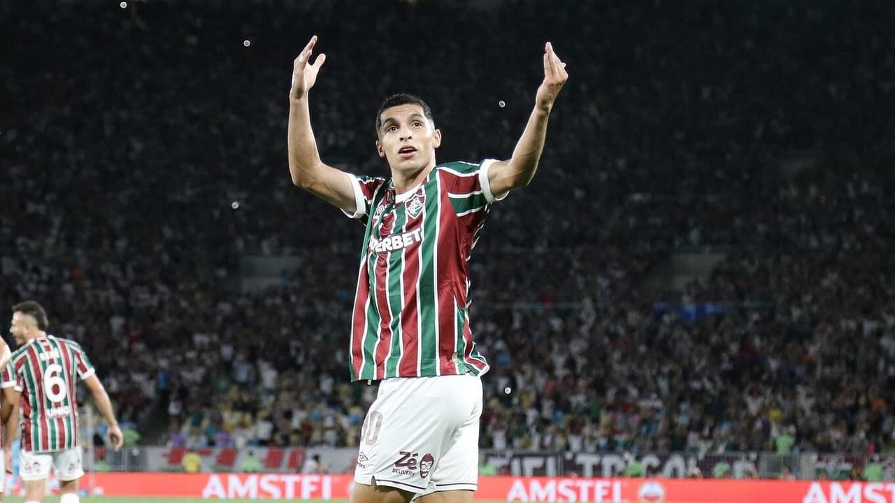 Chegada de Savarino influencia saída de Serna do Fluminense?