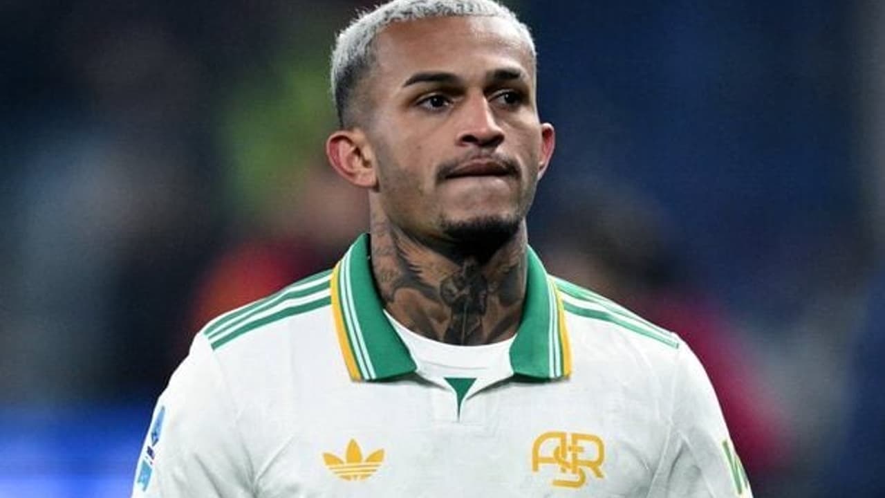 Atuação de Wesley, ex-Flamengo, vira debate na Europa: 'Cada vez mais'