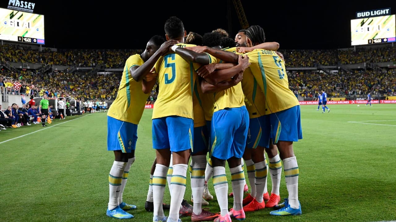 Maestro Jr critica atacante da Seleção Brasileira: 'Ficou devendo'