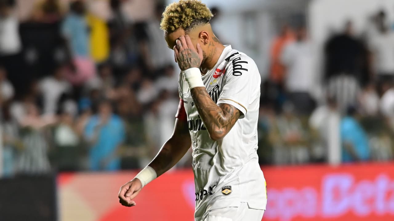 Em jogo apático, Santos fica no empate sem gols com Coritiba pela Copa ...