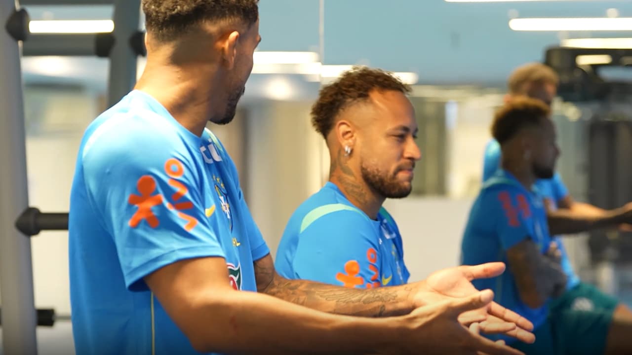 Após exame e apreensão, Neymar será avaliado dia a dia na Seleção