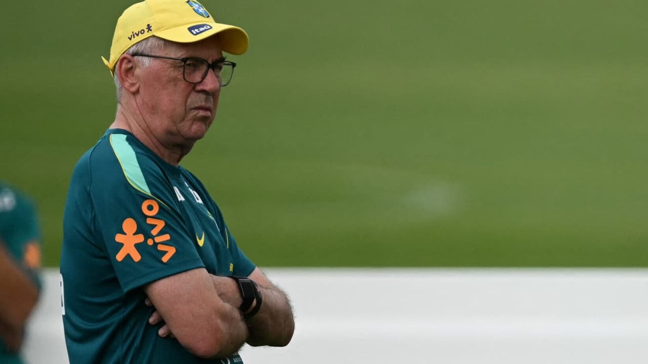 Ancelotti adota método que mantém elenco pronto no Brasil