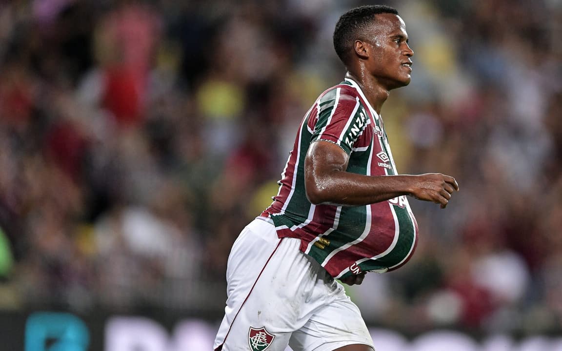 'Vai ser pai?' Comemoração de Arias após gol em jogo do Fluminense ...