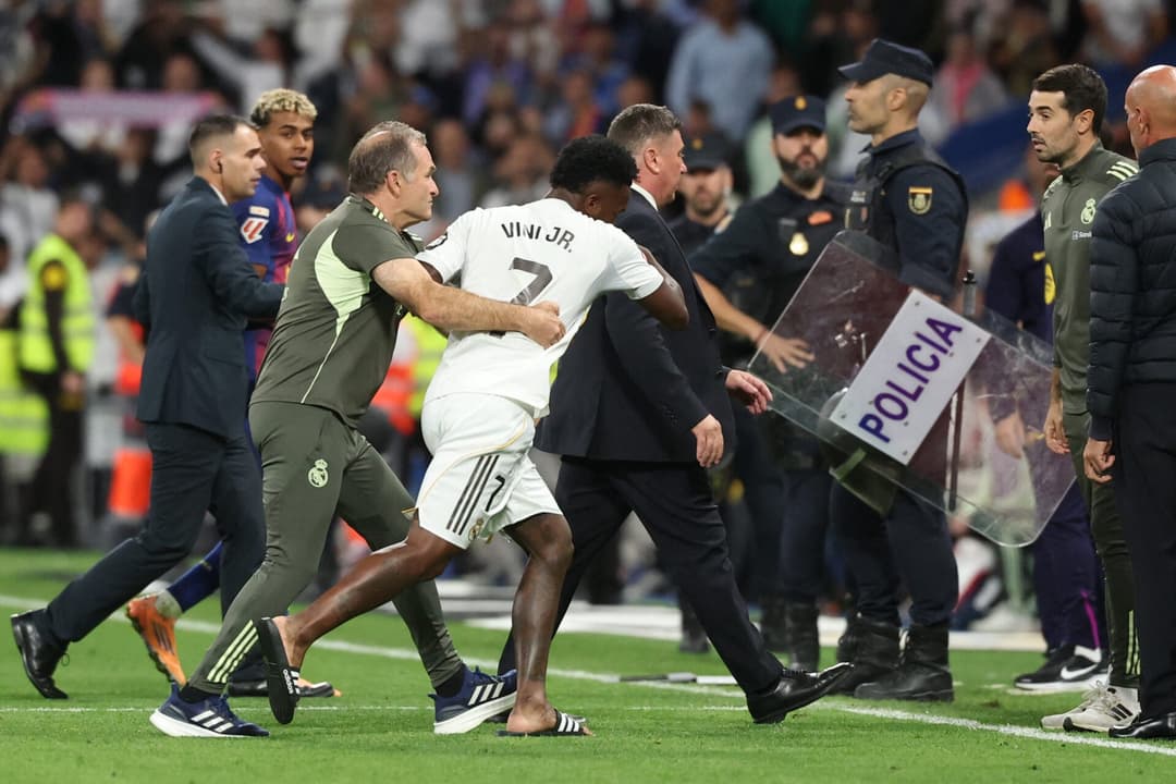 Técnico do Real Madrid abre o jogo sobre Vini Jr: 'Tudo resolvido'