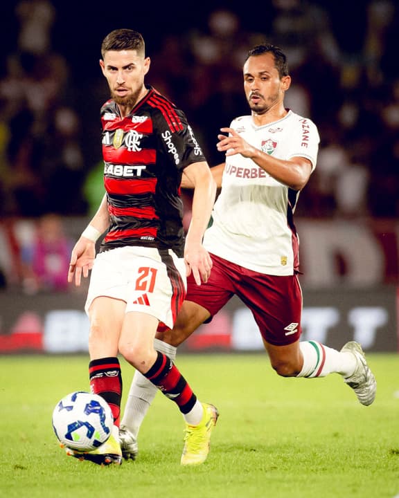 Fluminense x Flamengo: vidente crava o resultado do clássico carioca
