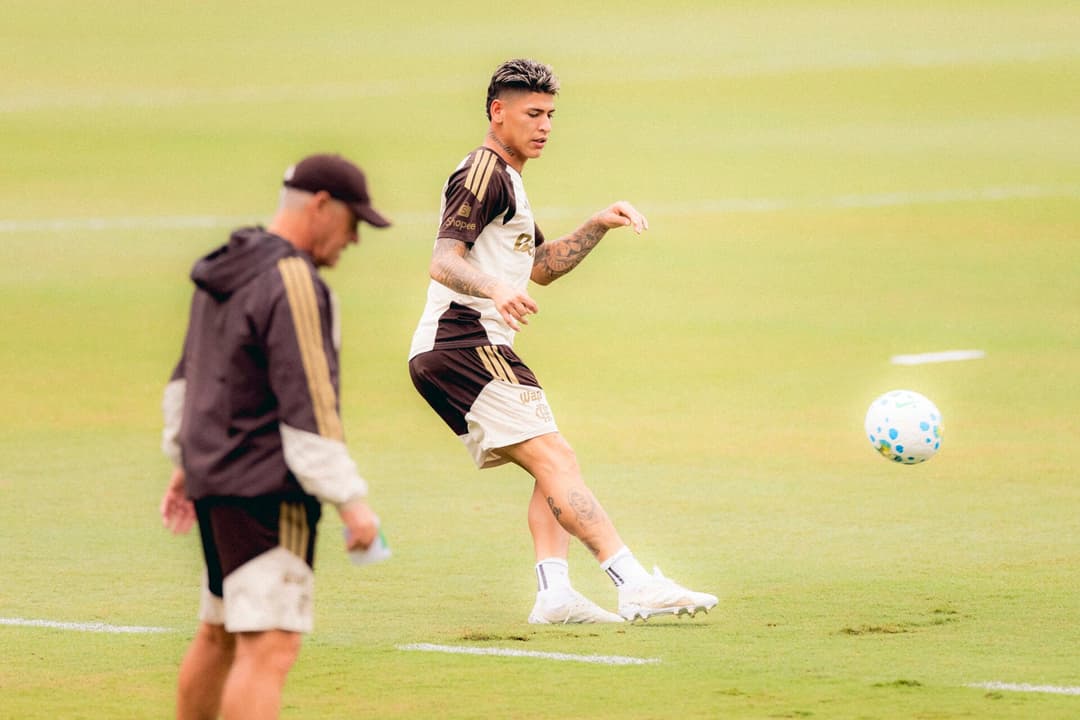 Jornalista da Globo é sincero sobre trio do Flamengo: 'Bombas-relógio'