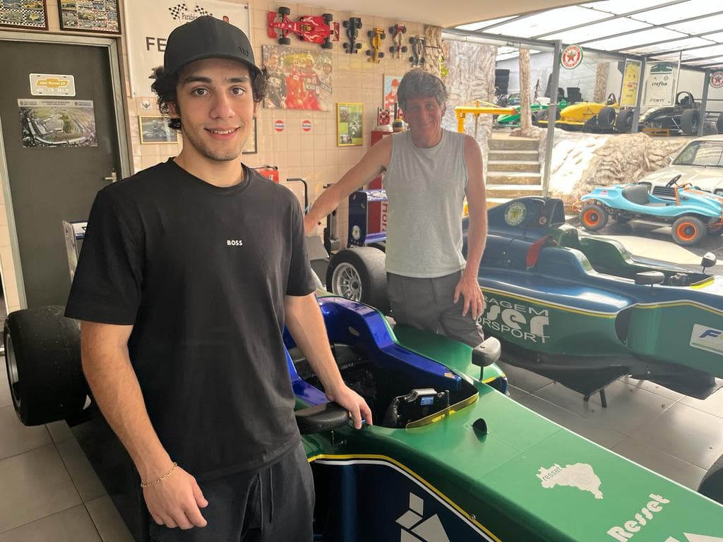 Revelação nas pistas, João Tesser se parece com Senna - Lance!