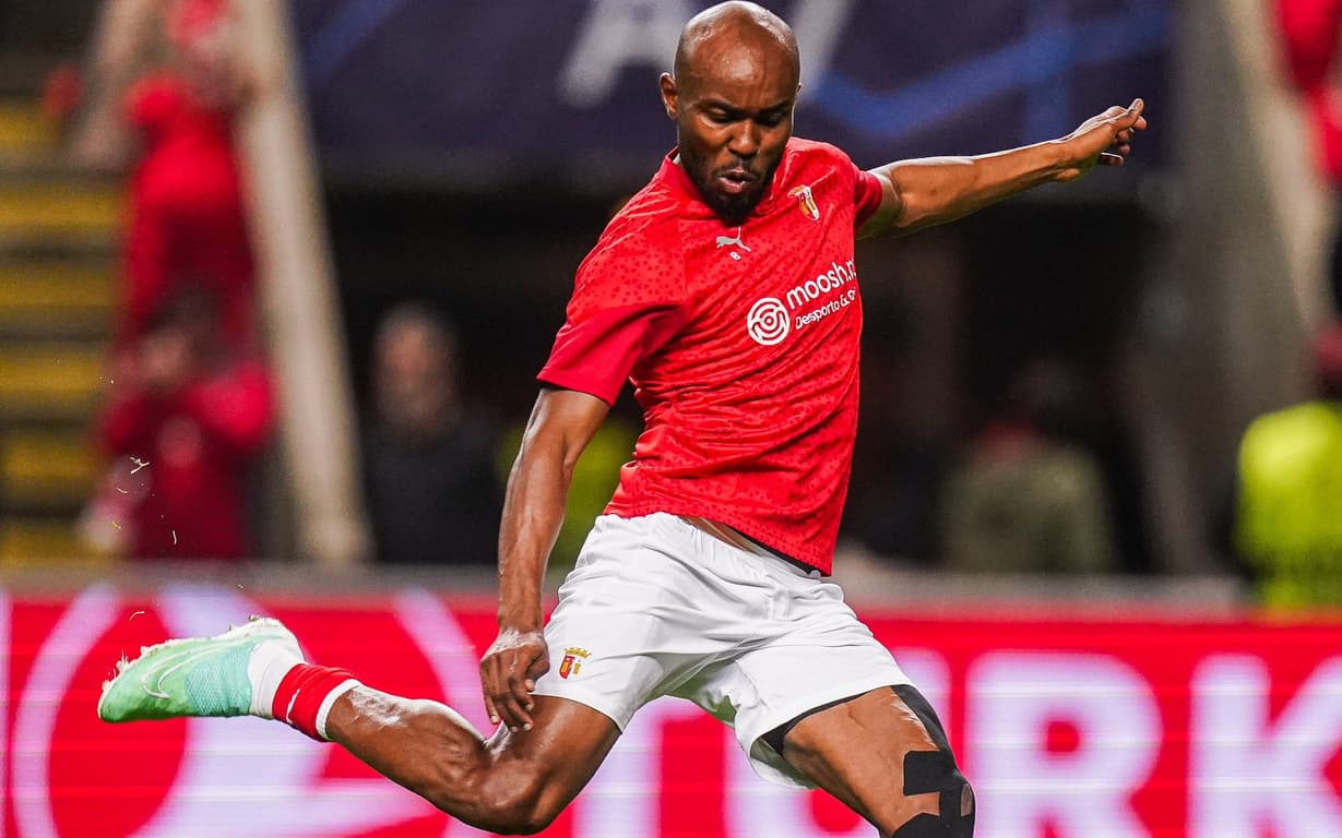 Quem é Al-Musrati, alvo do Flamengo na janela de transferências? - Lance!