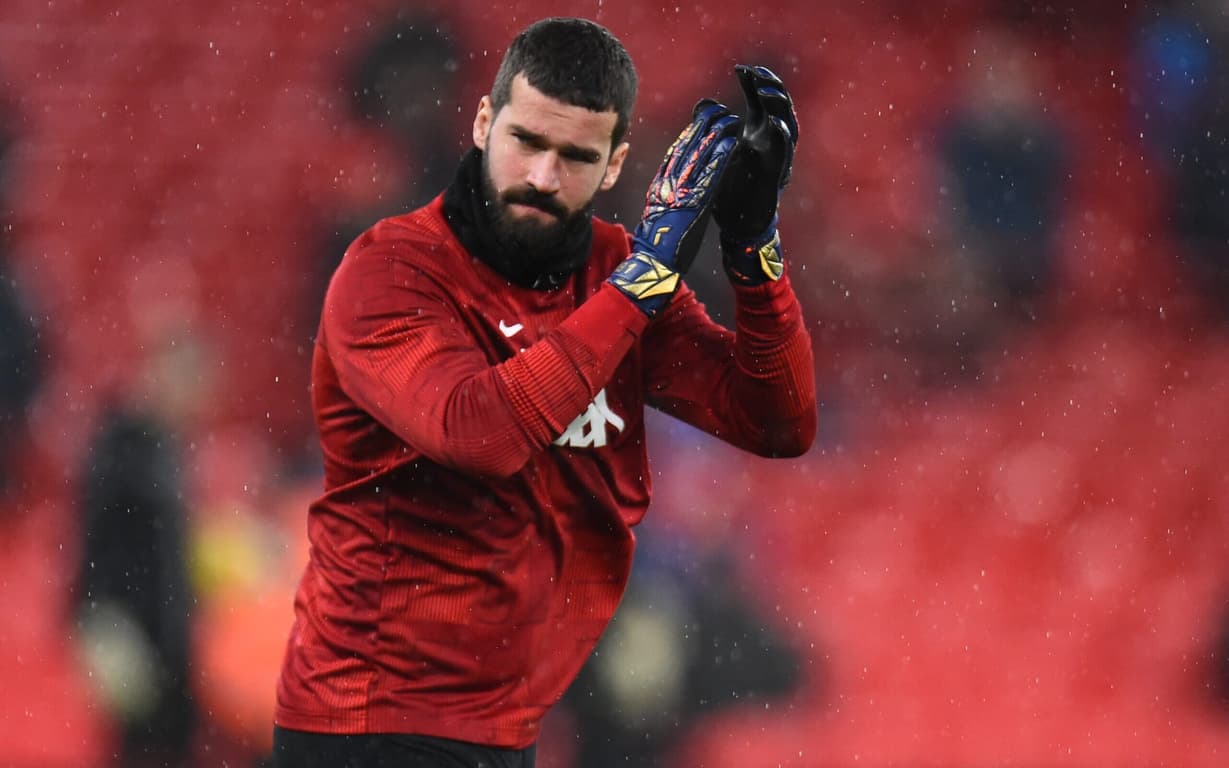 Alisson dispara sobre altos e baixos na carreira; veja o vídeo - Lance!