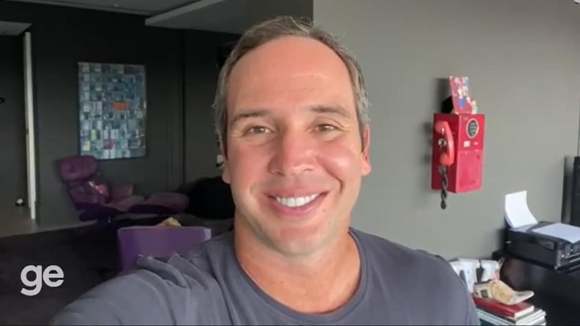 Caio Ribeiro aparece com chapéu de reality da Globo durante transmissão ...