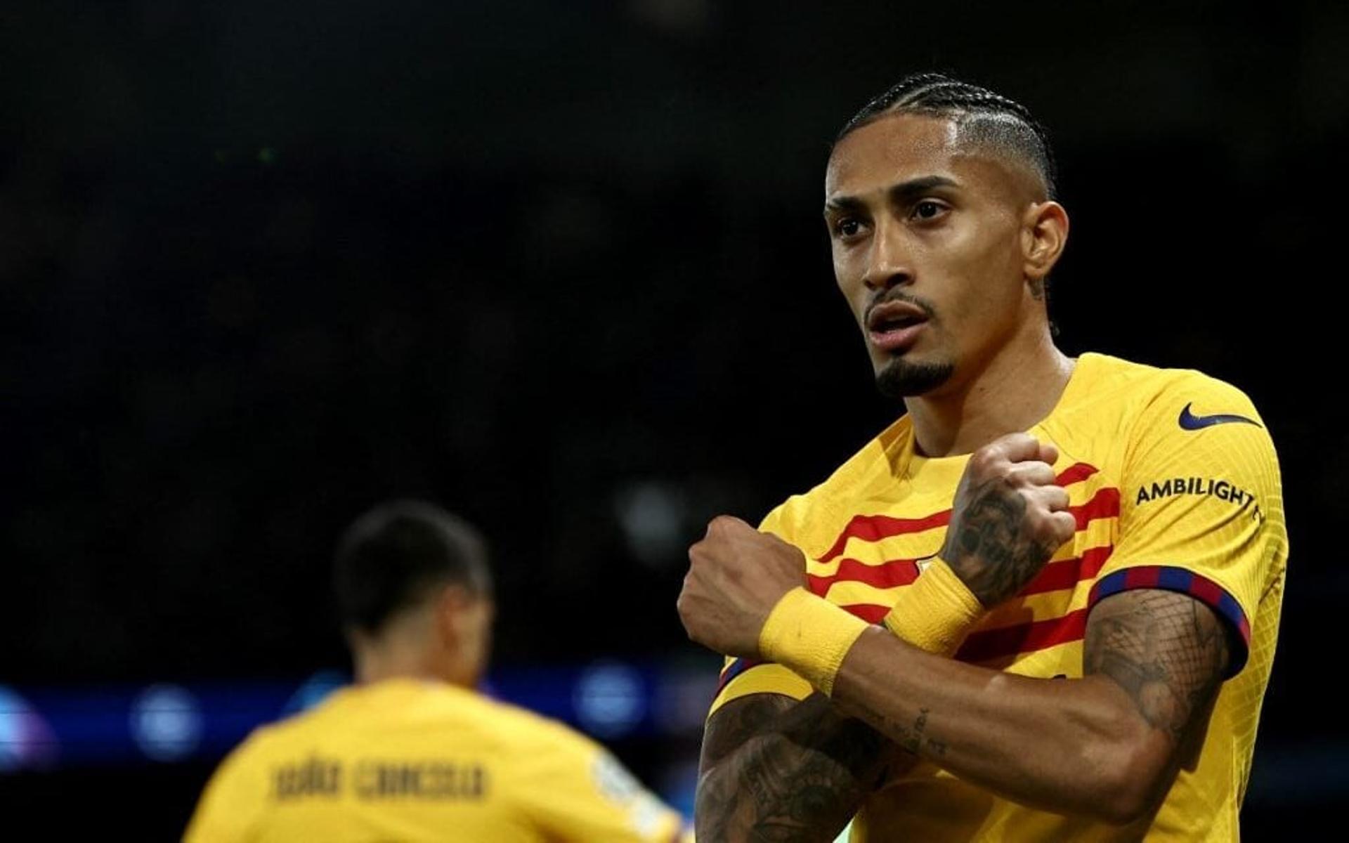 Barcelona vence PSG na Champions League com dois gols de Raphinha em ...