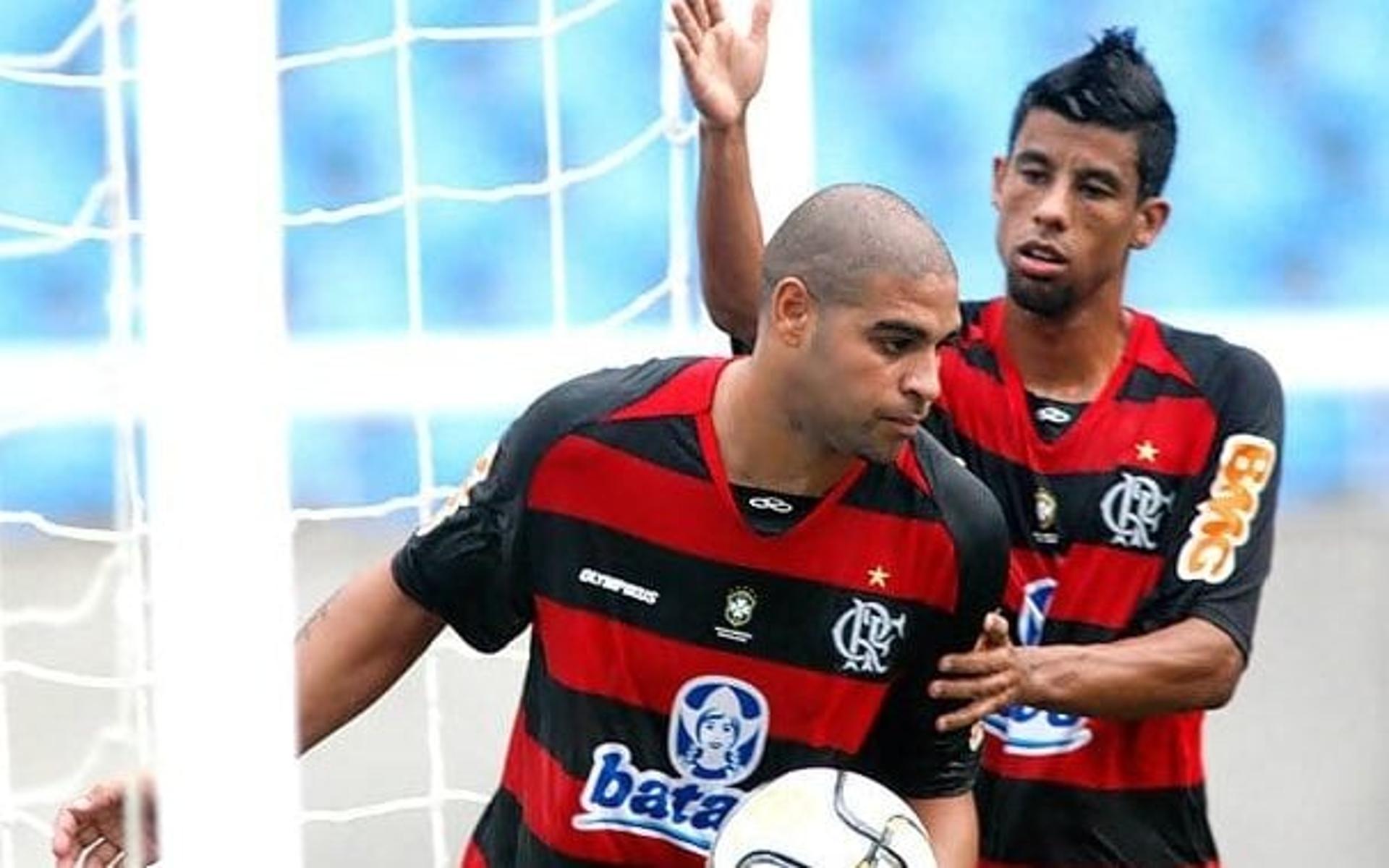 Léo Moura revela quem que não faltava à uma festa do Imperador