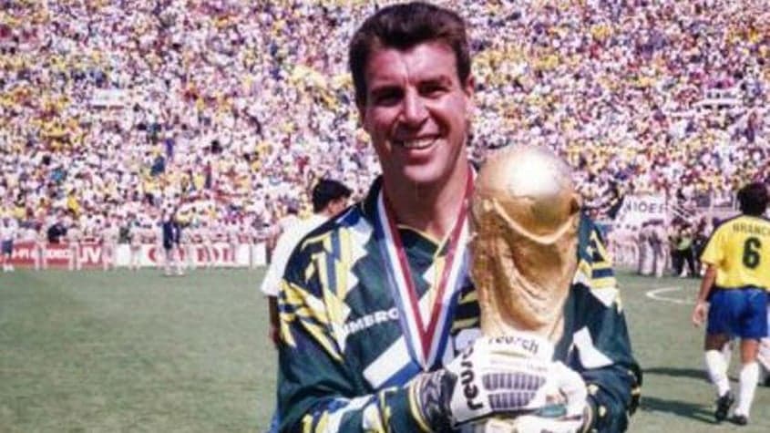 Quem eram os jogadores do Brasil no game International Superstar Soccer ...