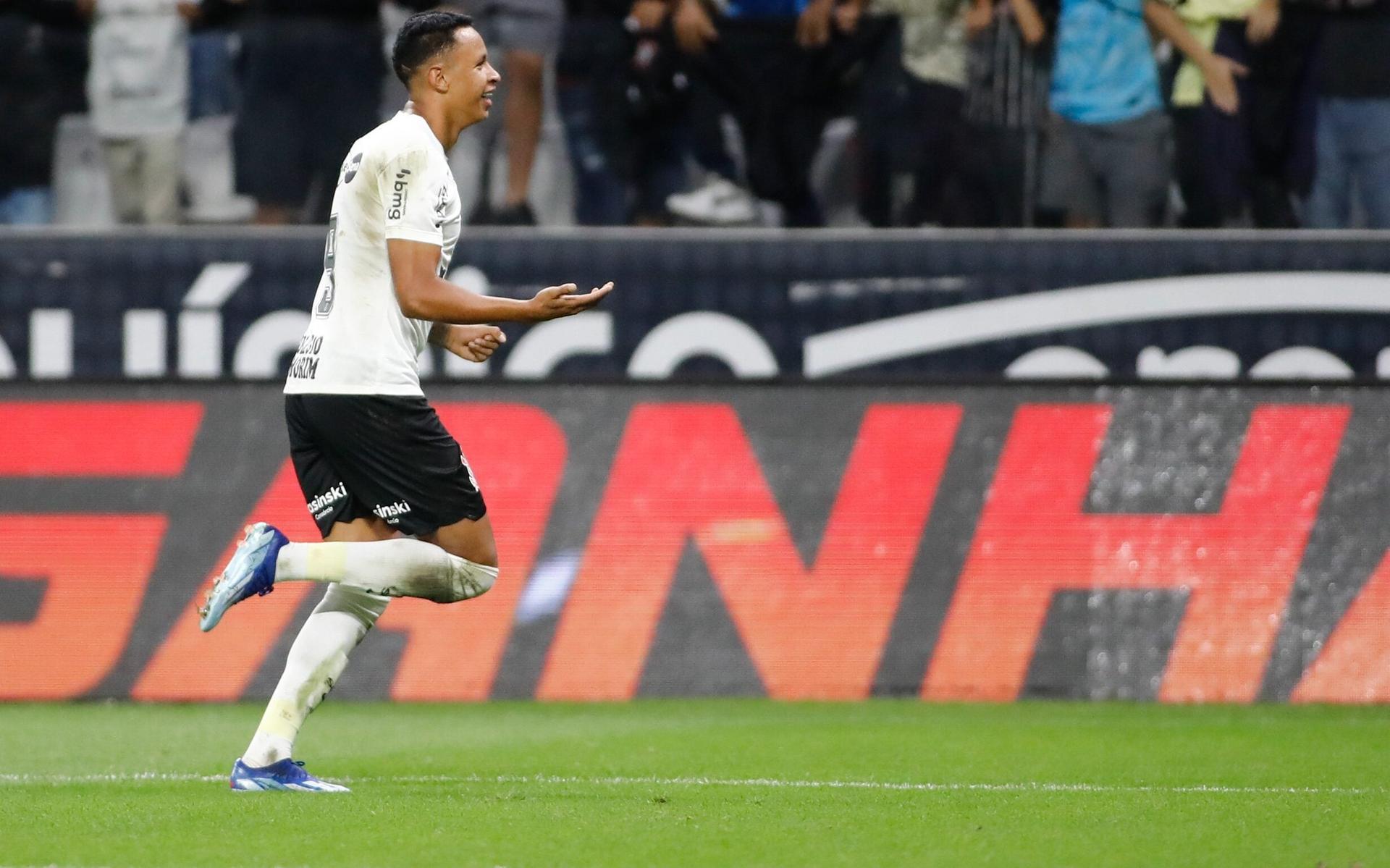 Arthur Sousa pode resolver problemas no ataque do Corinthians