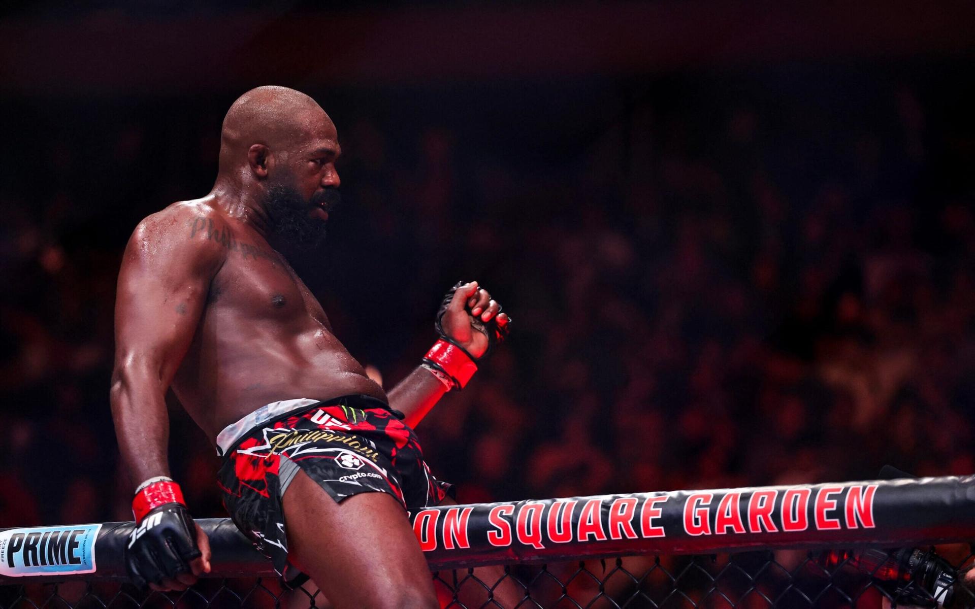 Jon Jones segue campeão, Charles do Bronx vence e mais; veja os ...