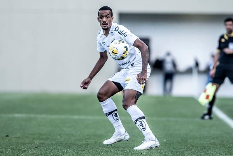Por que o Santos reavalia a saída do zagueiro Luiz Felipe? - Lance!