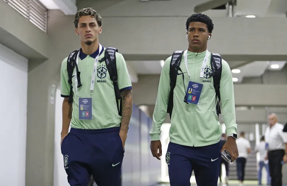 Andrey e Marlon Gomes voltam ao Vasco após queda da Seleção